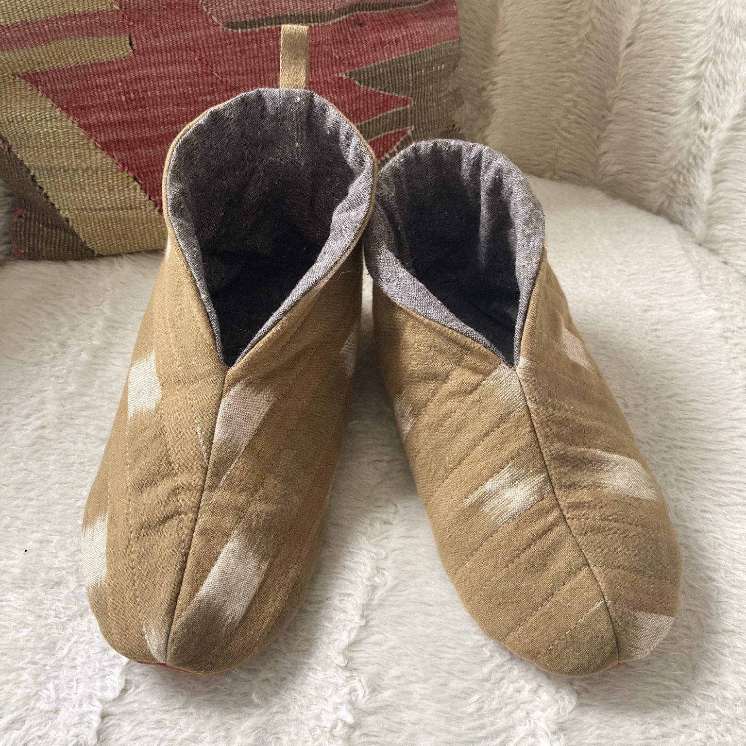 Quilted Slippers | Sew DIY – NOT A PRIMARY COLOR