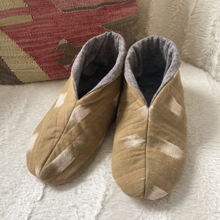 Quilted Slippers | Sew DIY – NOT A PRIMARY COLOR