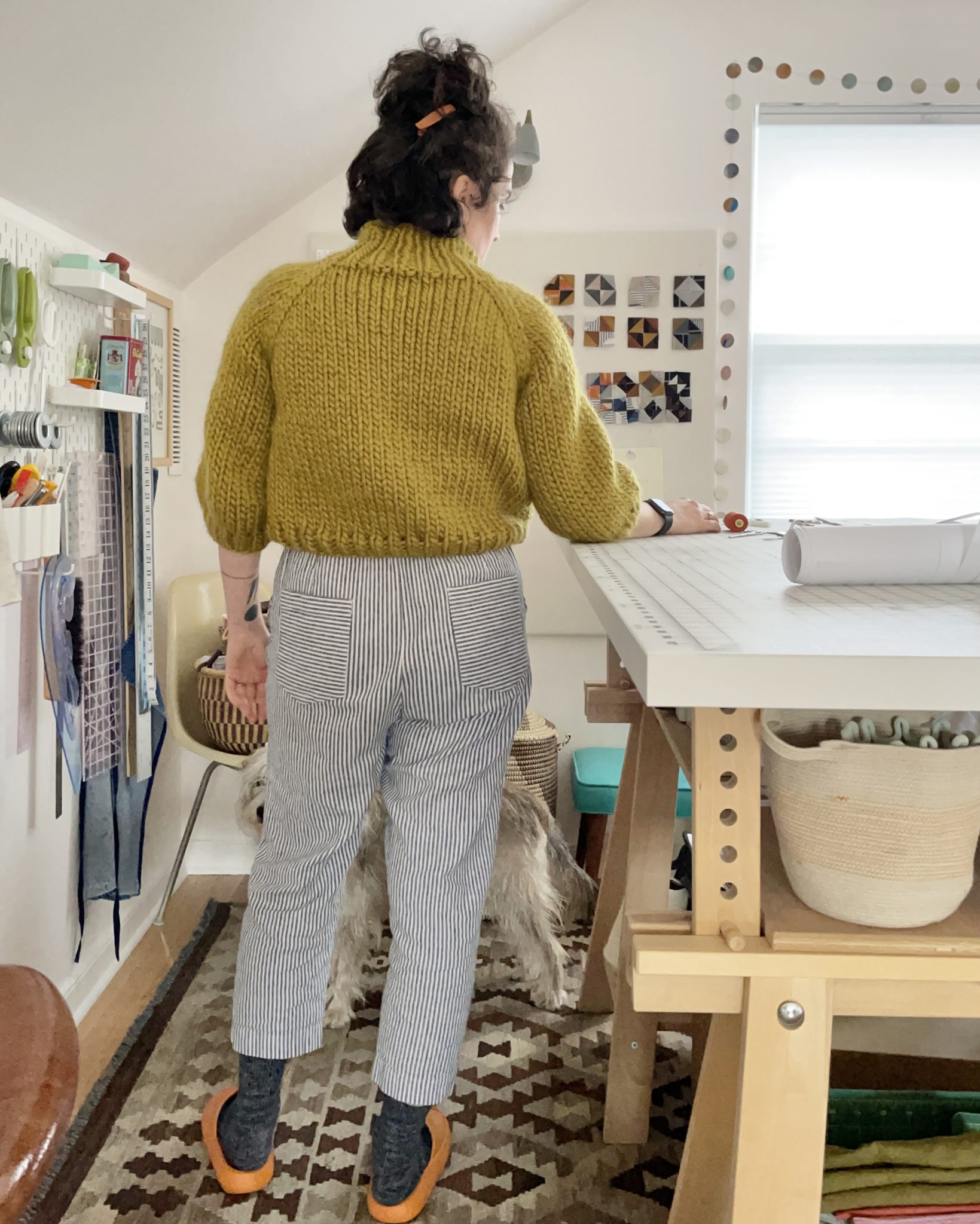 Strathcona sweater | Good Night, Day – NOT A PRIMARY COLOR