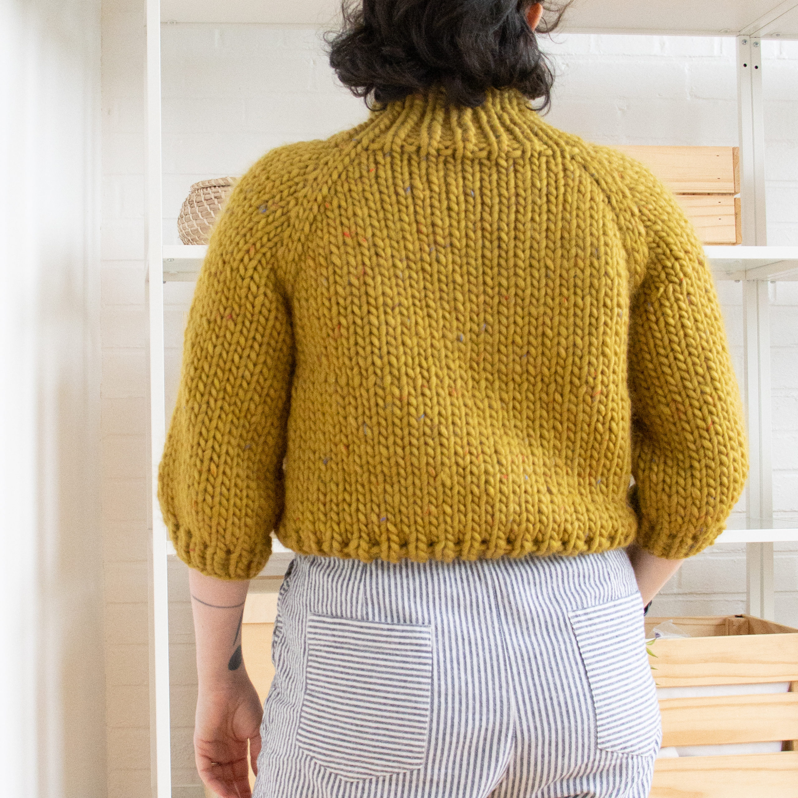 Strathcona sweater | Good Night, Day – NOT A PRIMARY COLOR